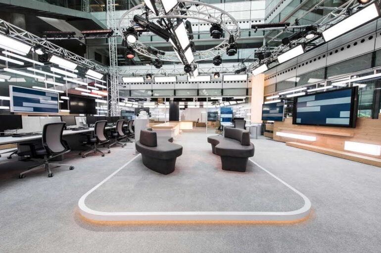 Actus medias chaînes TV en direct | OnePlanete