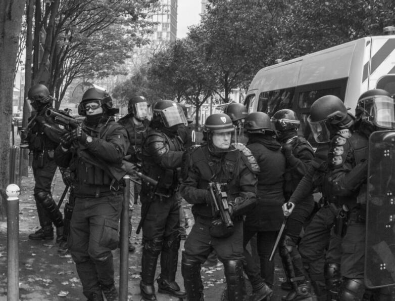 La militarisation de la police et ses conséquences irréversibles ...