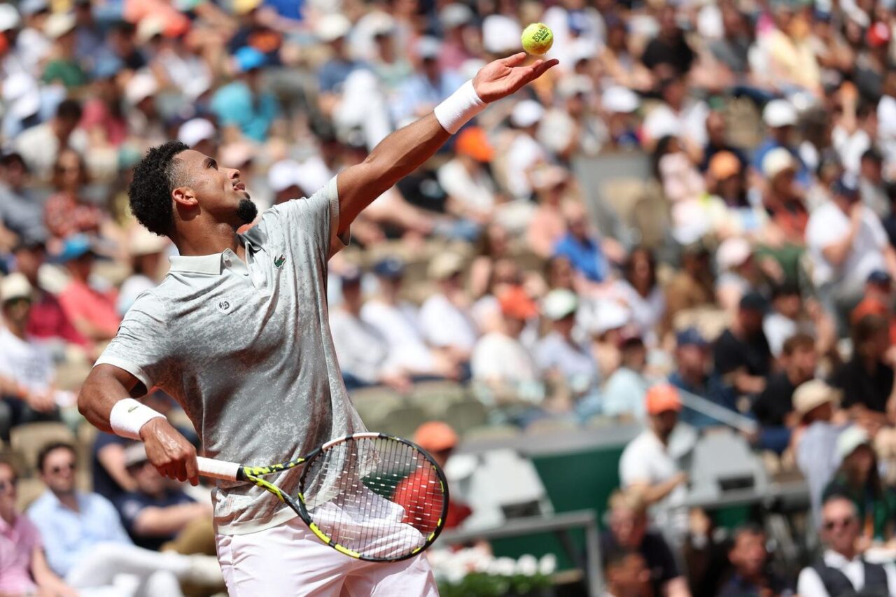 Roland-Garros : l’espoir français Arthur Fils, blessé, déclare forfait ...