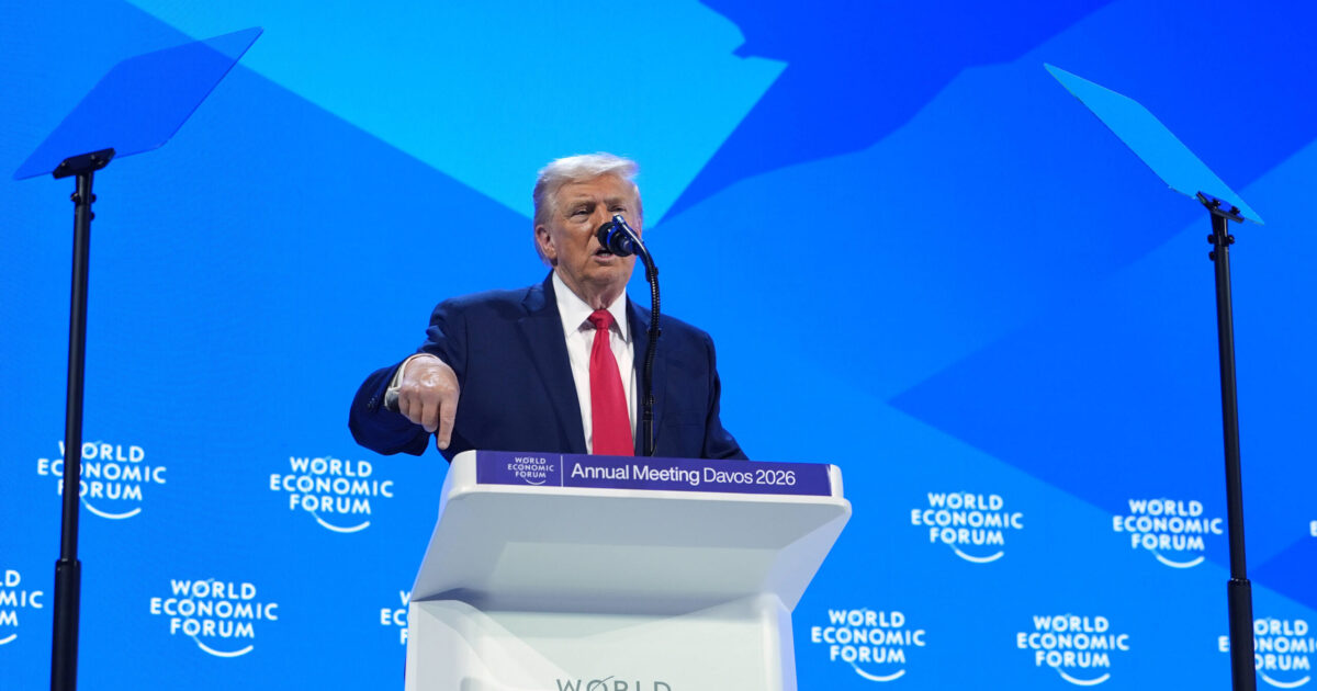 « Bout de banquise », OTAN, Macron « dur à cuire » : que retenir du ...