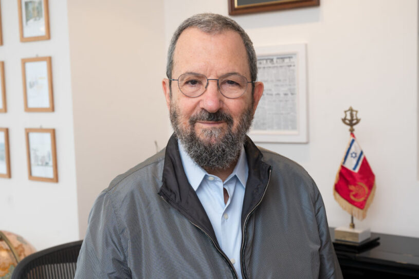 Ehud Barak Had a Very Close Friendship With Jeffrey Epstein | OnePlanete