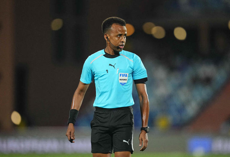 L’arbitre somalien Omar Artan refoulé à son arrivée aux Etats-Unis ...